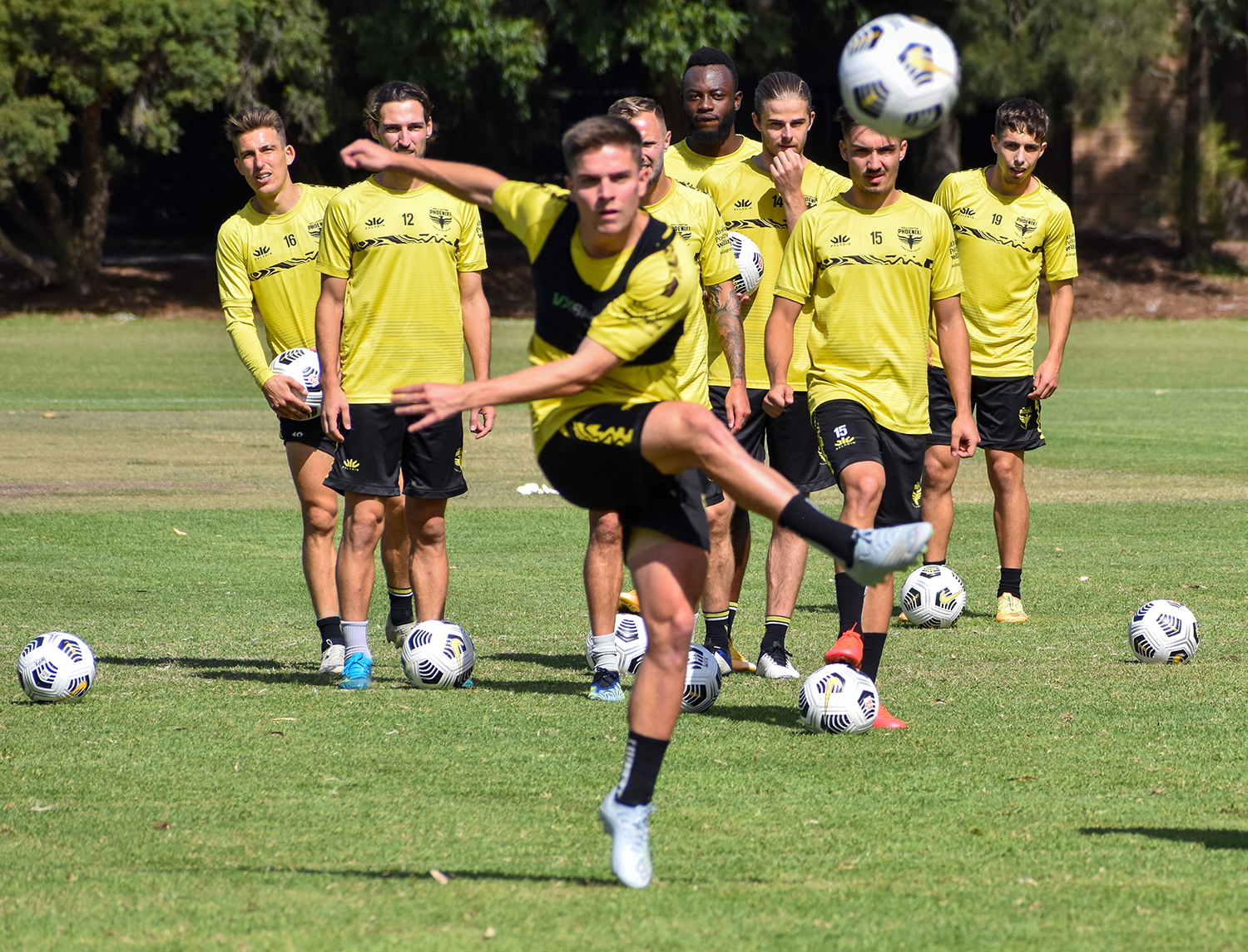 Phoenix Prepare for Grueling Eight Day Schedule - Wellington Phoenix
