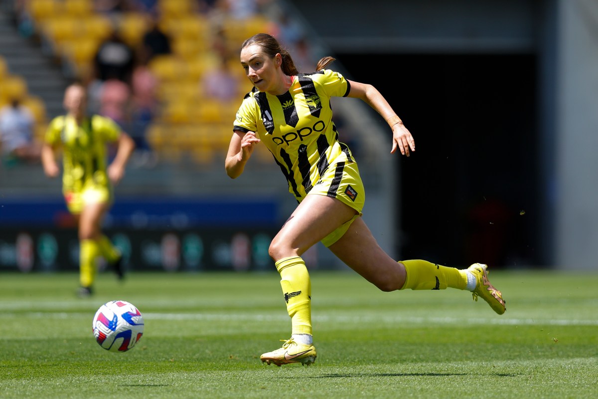 Clegg one of six Nix called up to Football Ferns - Wellington Phoenix