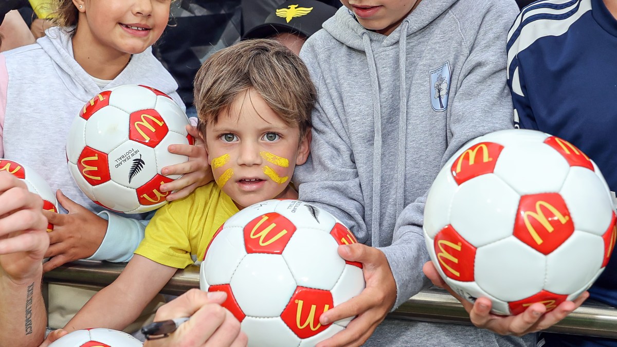 McDonald's increases support for the Nix - Wellington Phoenix