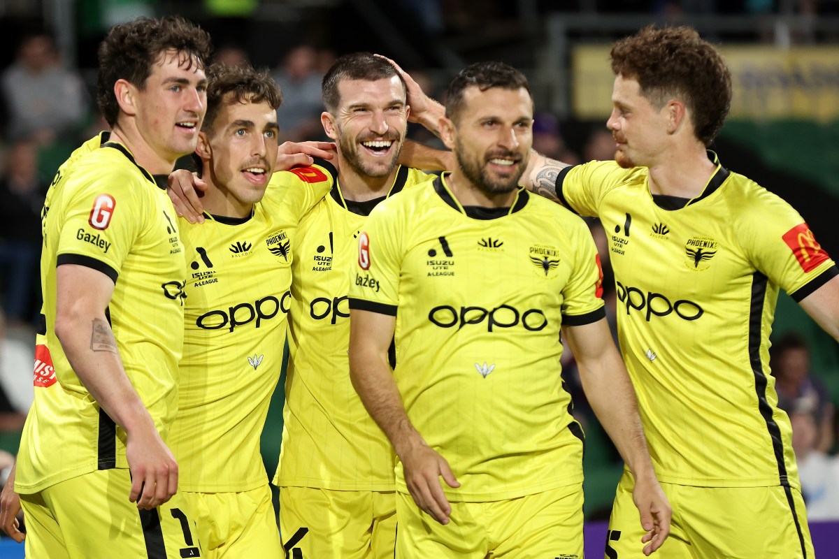 Wellington Phoenix FC News & Updates | A-League 2024/2025