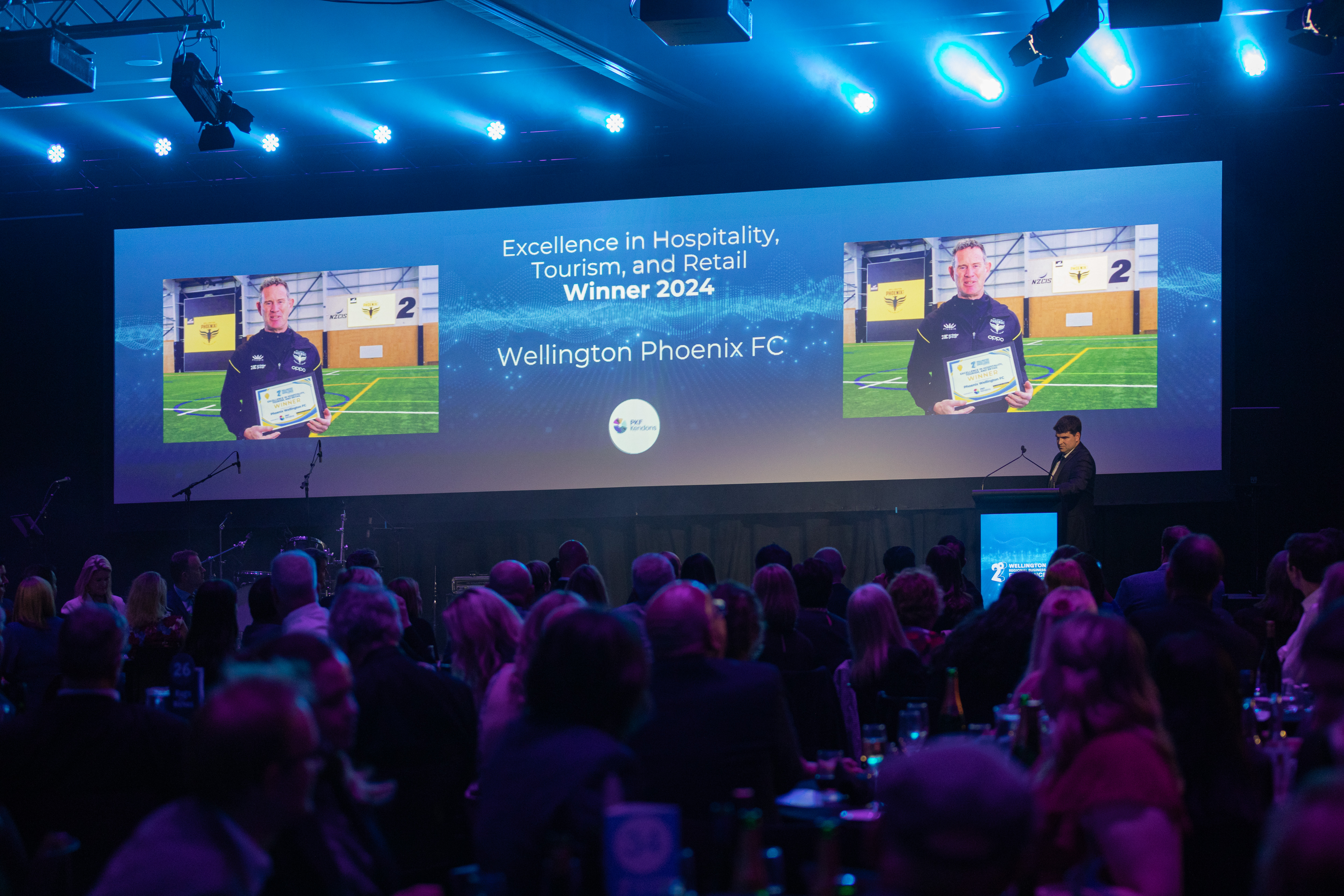 Phoenix claim another local business award - Wellington Phoenix