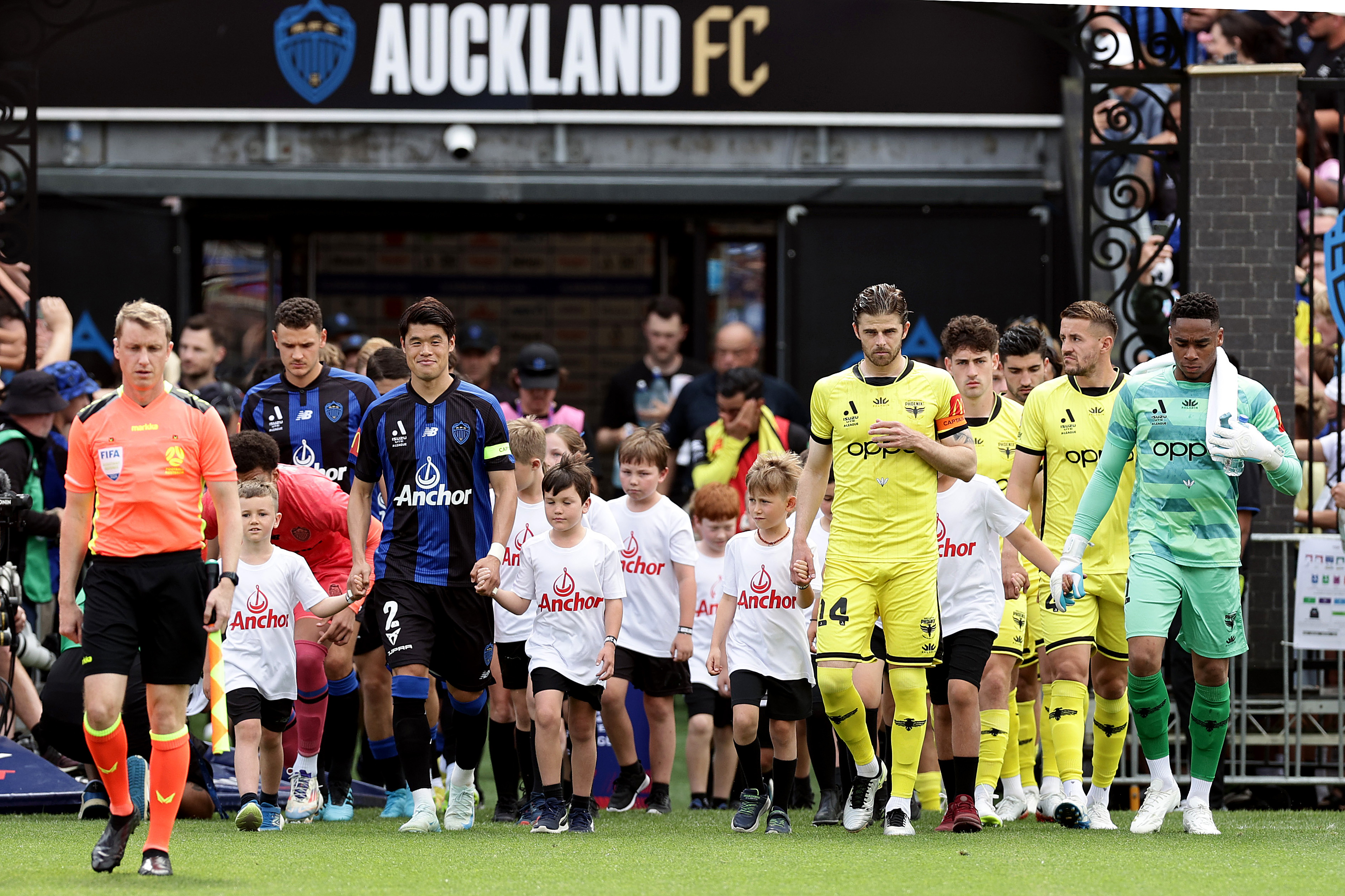 Wellington Phoenix FC | Official Wellington Phoenix Home Page