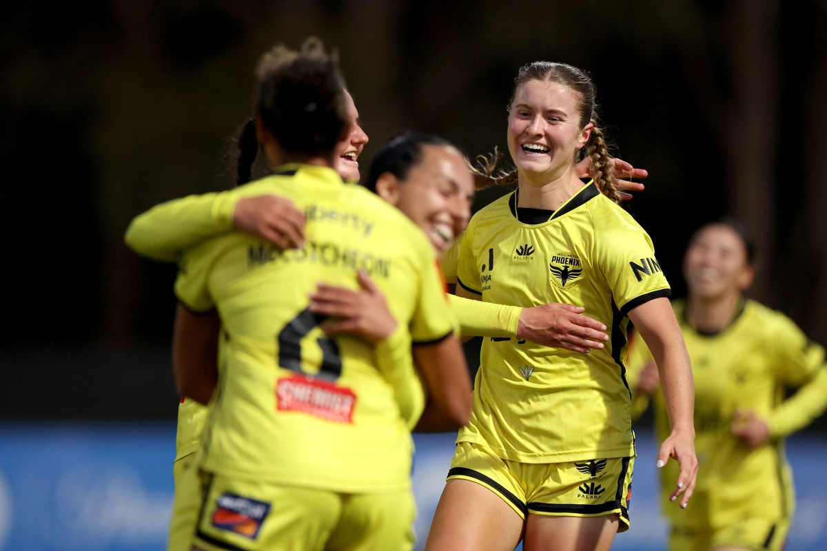 Ninja A-League Round 6 Match Review - Wellington Phoenix