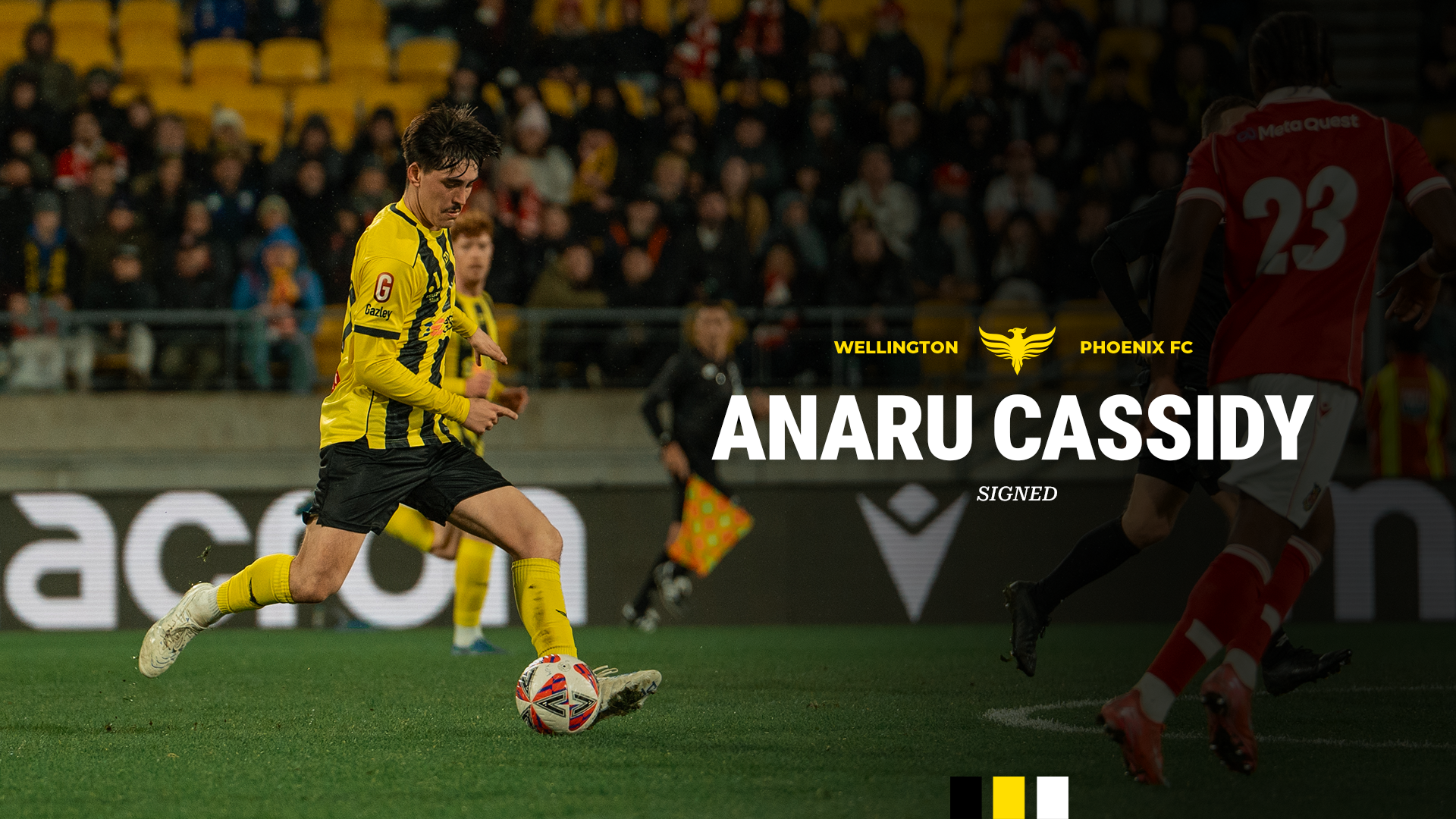 Nix sign young midfielder to his first pro contract - Wellington Phoenix